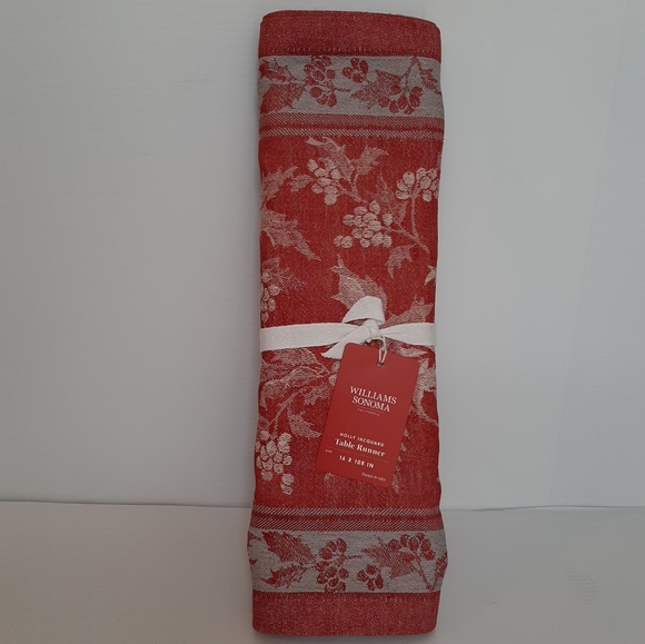 Williams Sonoma | Dining | Williams Sonoma Table Runner Holly Jacquard ...